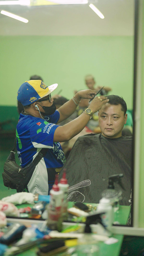 SIX-CUT – トモトシ tomotosi